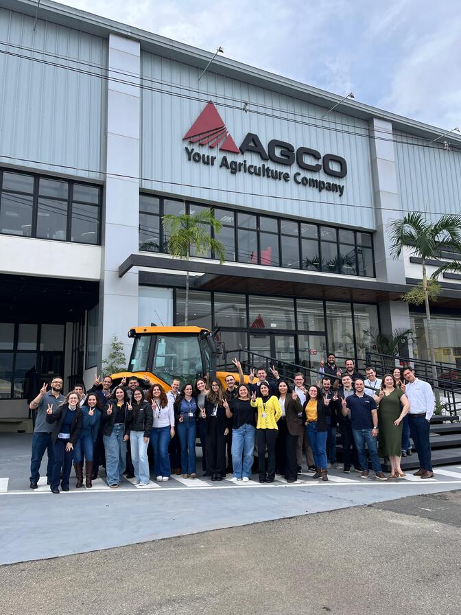 VALTRA CELEBRA 65 ANOS NO BRASIL – Bahia Solo